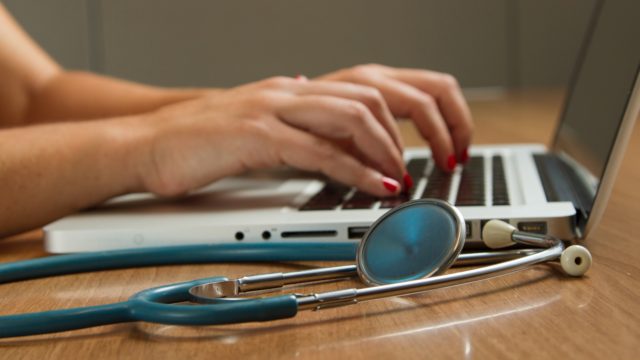 Infolinia ZUS | Kontakt, numer telefonu do Centrum Obsługi Telefonicznej